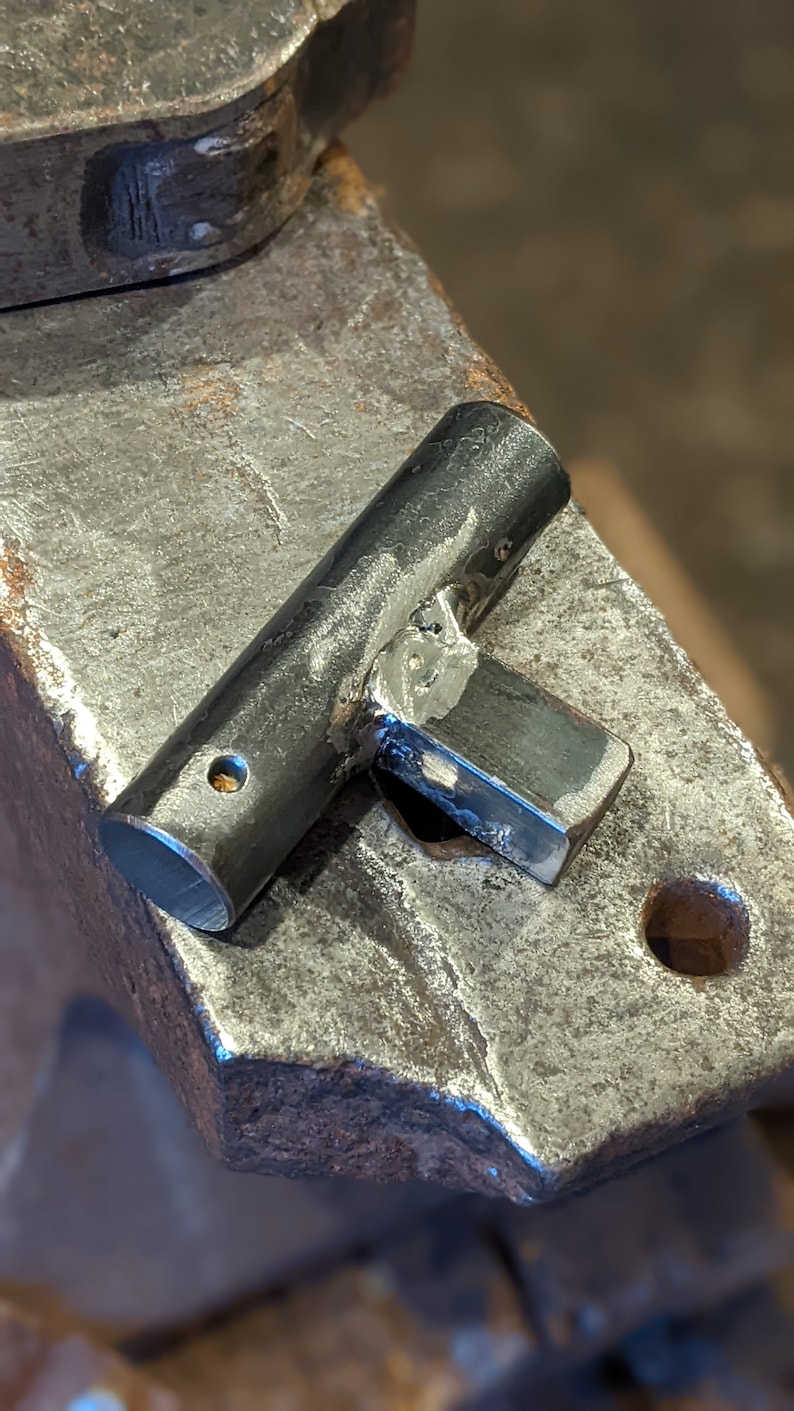 Bottom Fuller / Roll Bar Hardy Anvil Tool for Blacksmithing - Etsy