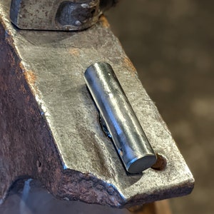 Bottom Fuller / Roll Bar Hardy Anvil Tool for Blacksmithing - Etsy