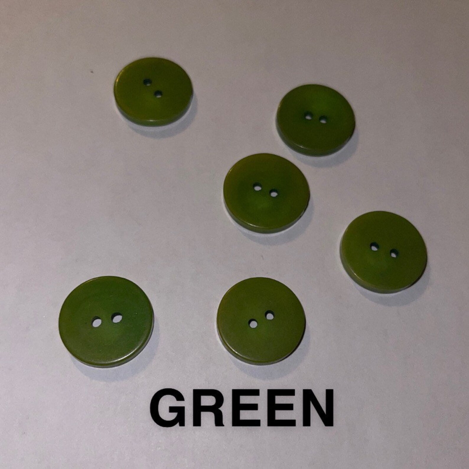 Vintage Round Faded Buttons - 19 mm (3/4”) Flat Buttons - Pack of 6 ...