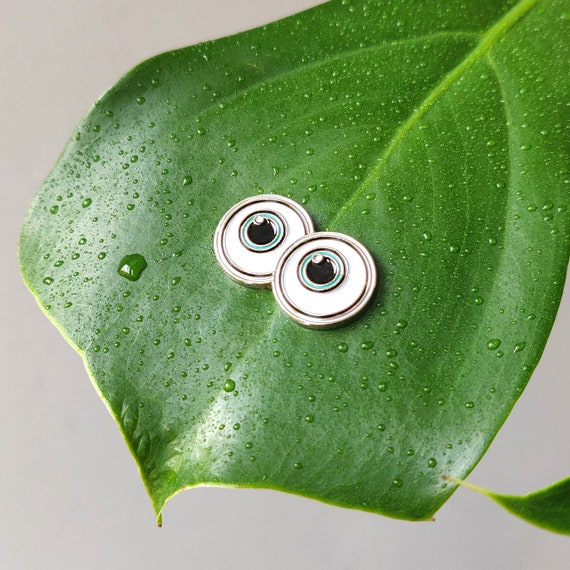Googly Eyes Plant Accessoire Enamel Pin With Magnet Friends | Etsy