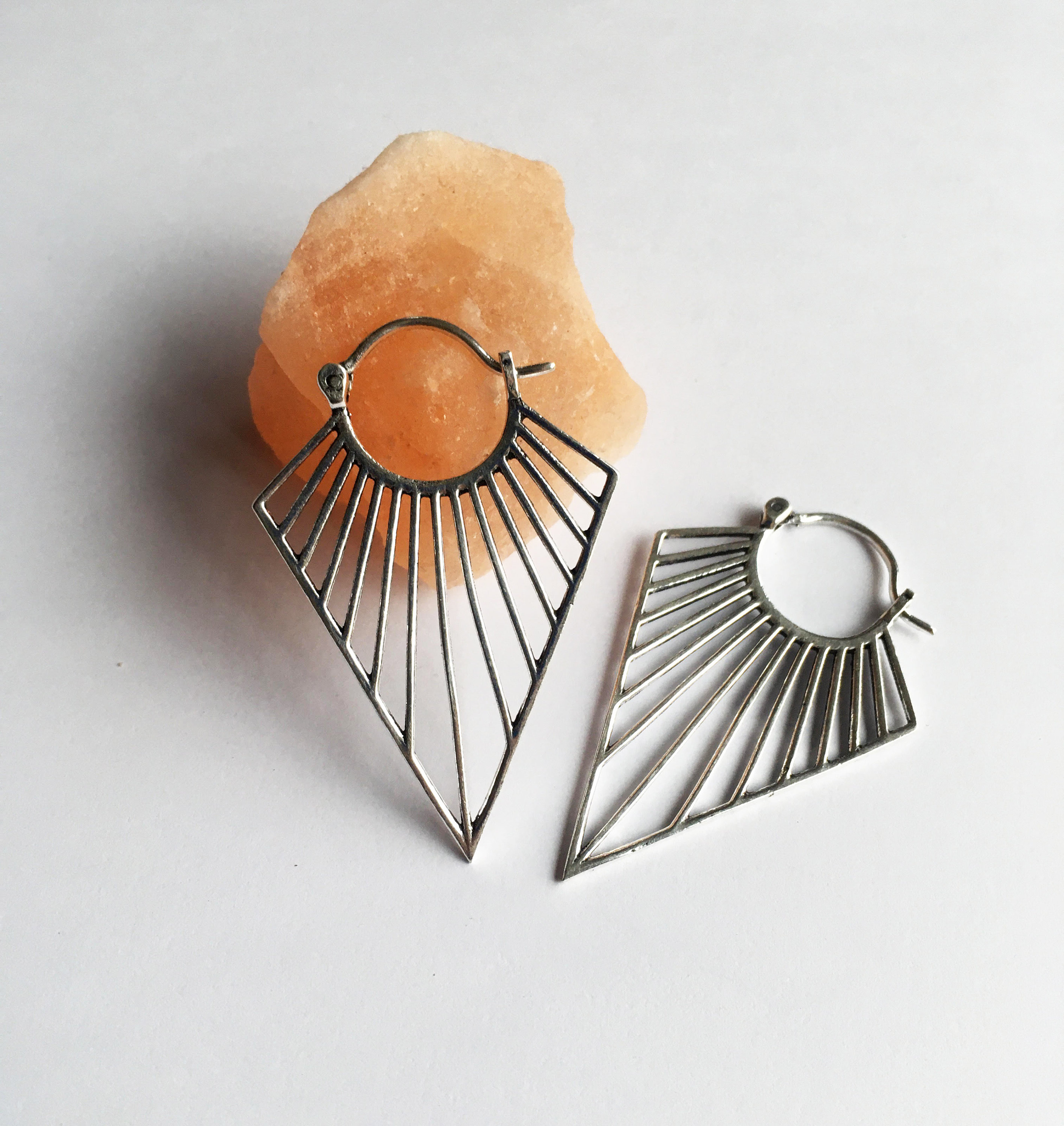 Geometric Pointy Earrings Grid Earrings Diamond Hoop - Etsy