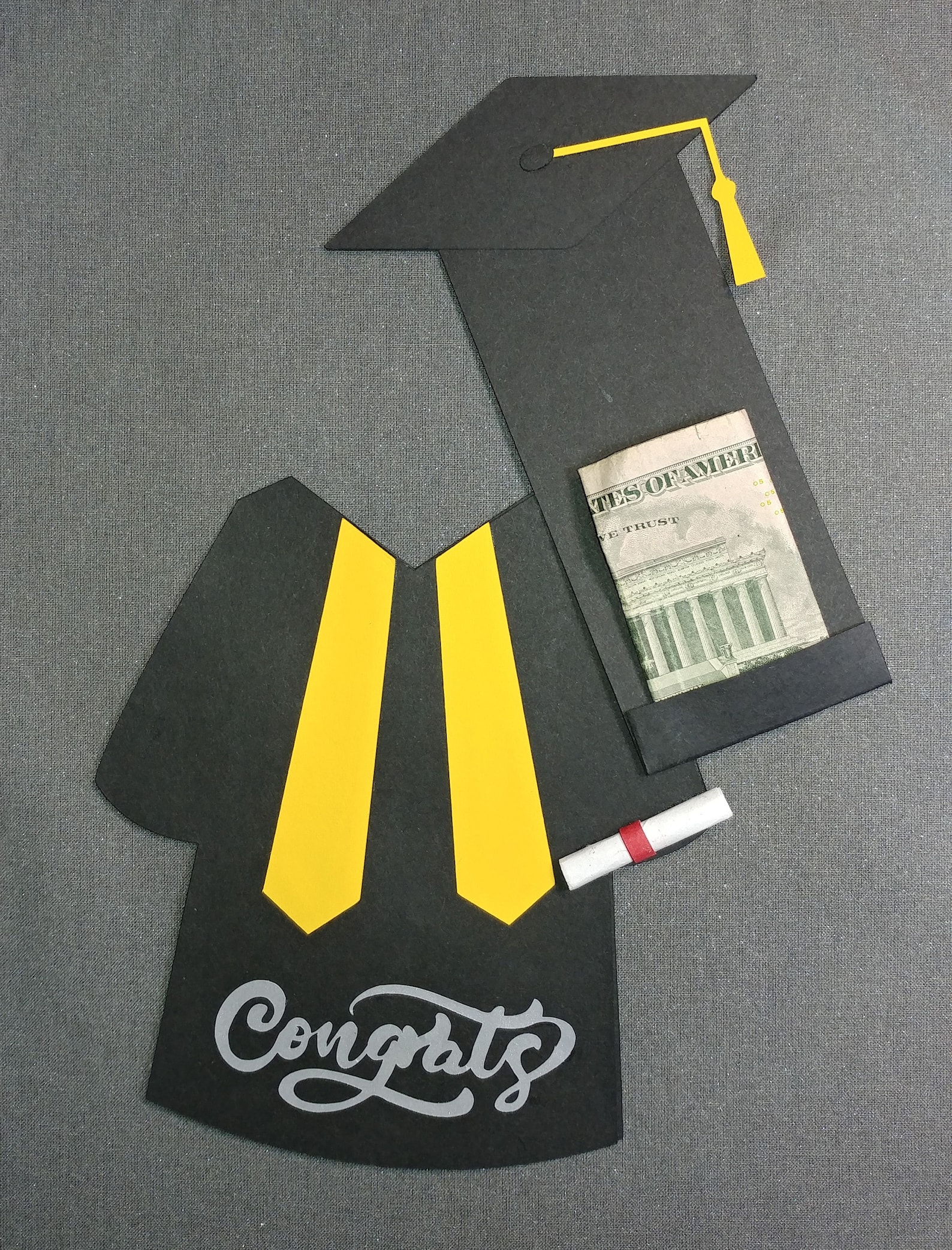 Graduation Gift Card Holder, Customizable Cap and Gown Graduation Card ...