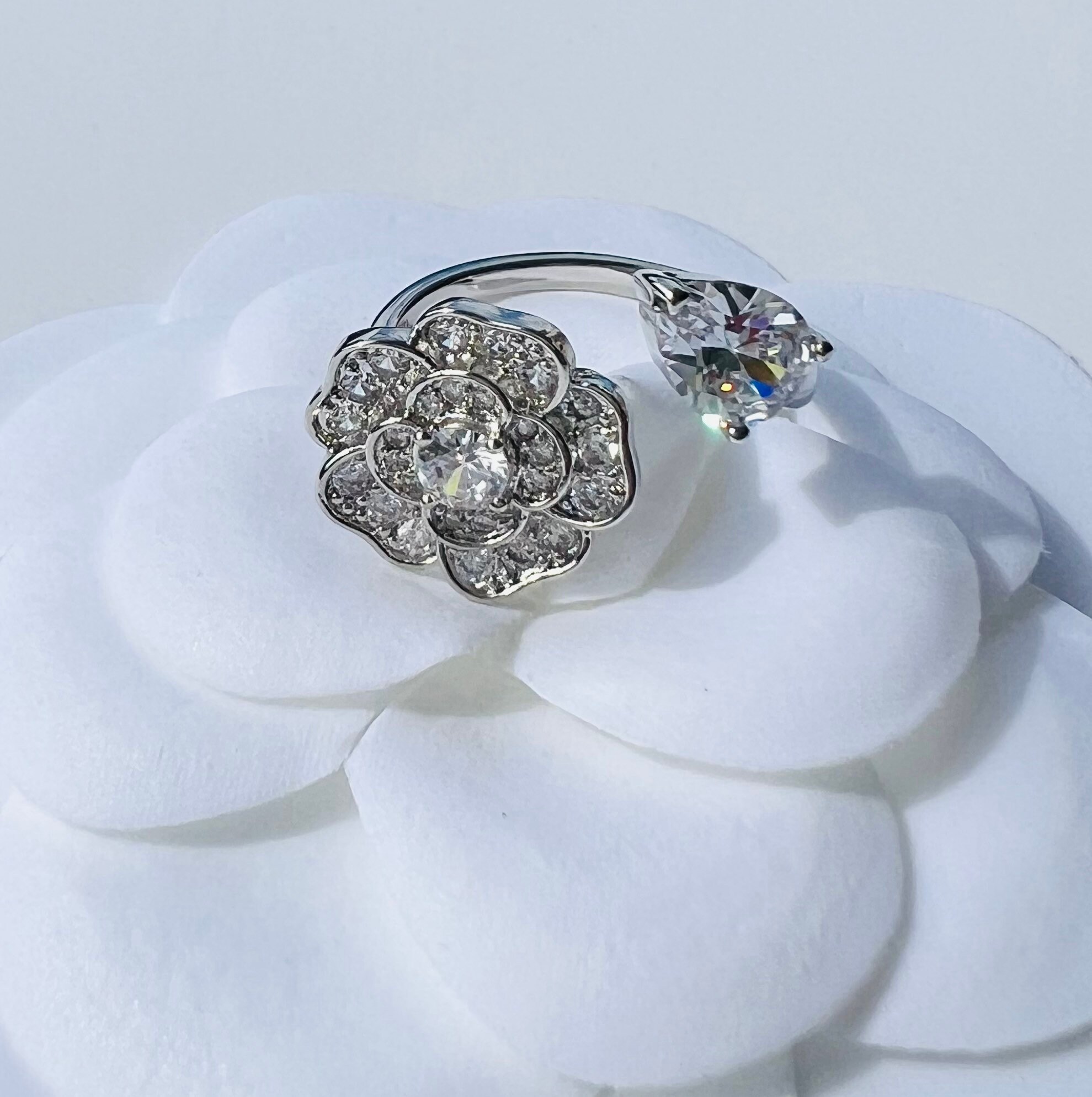 Classic Coco Ring With Beautiful Cubic Zirconia. New Fashion Ring ...
