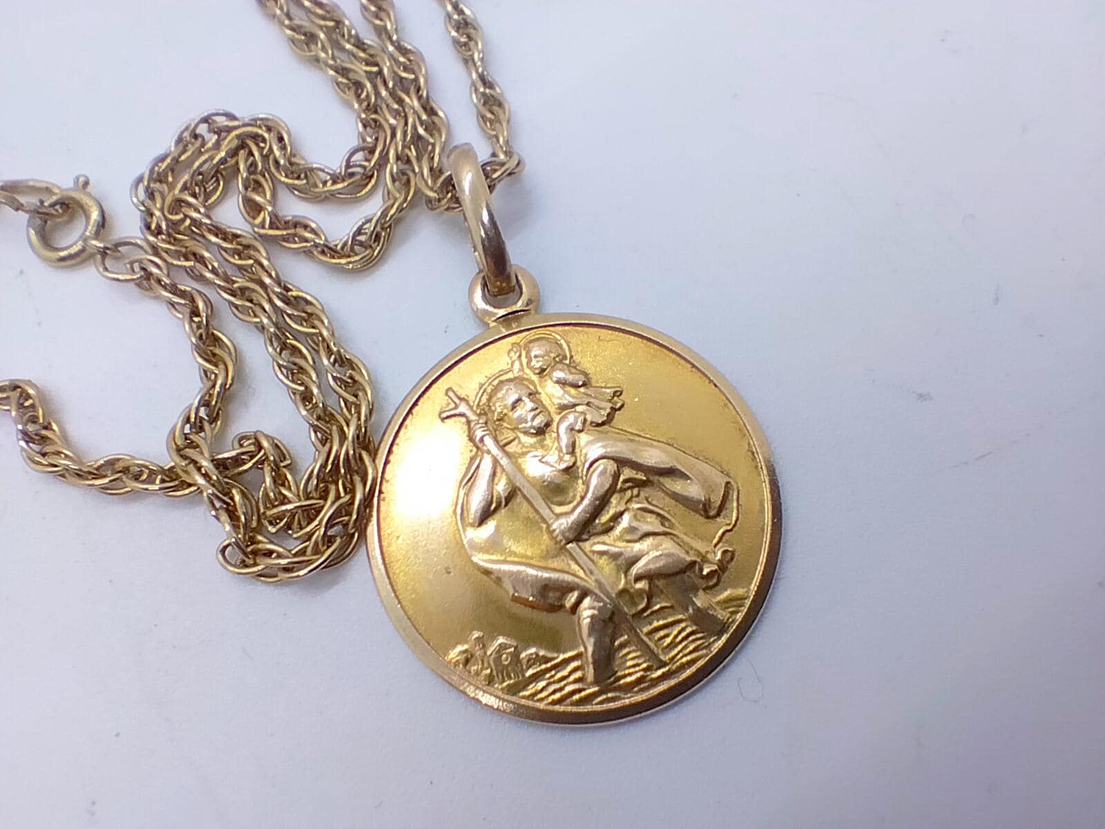 A Vintage Large and Well Detailed Solid 9ct Gold St Christopher Coin ...