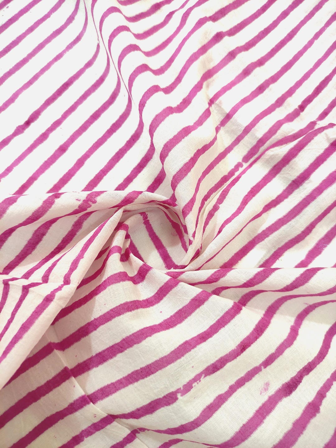 Tela de algodón indio a rayas rosas, estampada a mano con bloques de ...