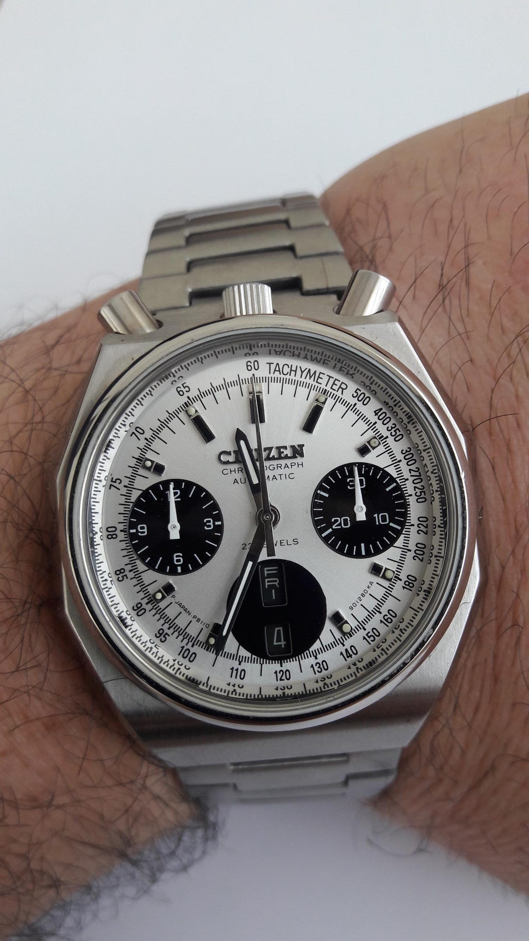 Citizen Bullhead Panda Dial Octagonal Bullhead Automatic Chronograph ...