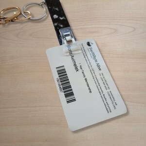 ID Card Grabber for Healthcare Workers and Teachers, Debit Card Puller ...