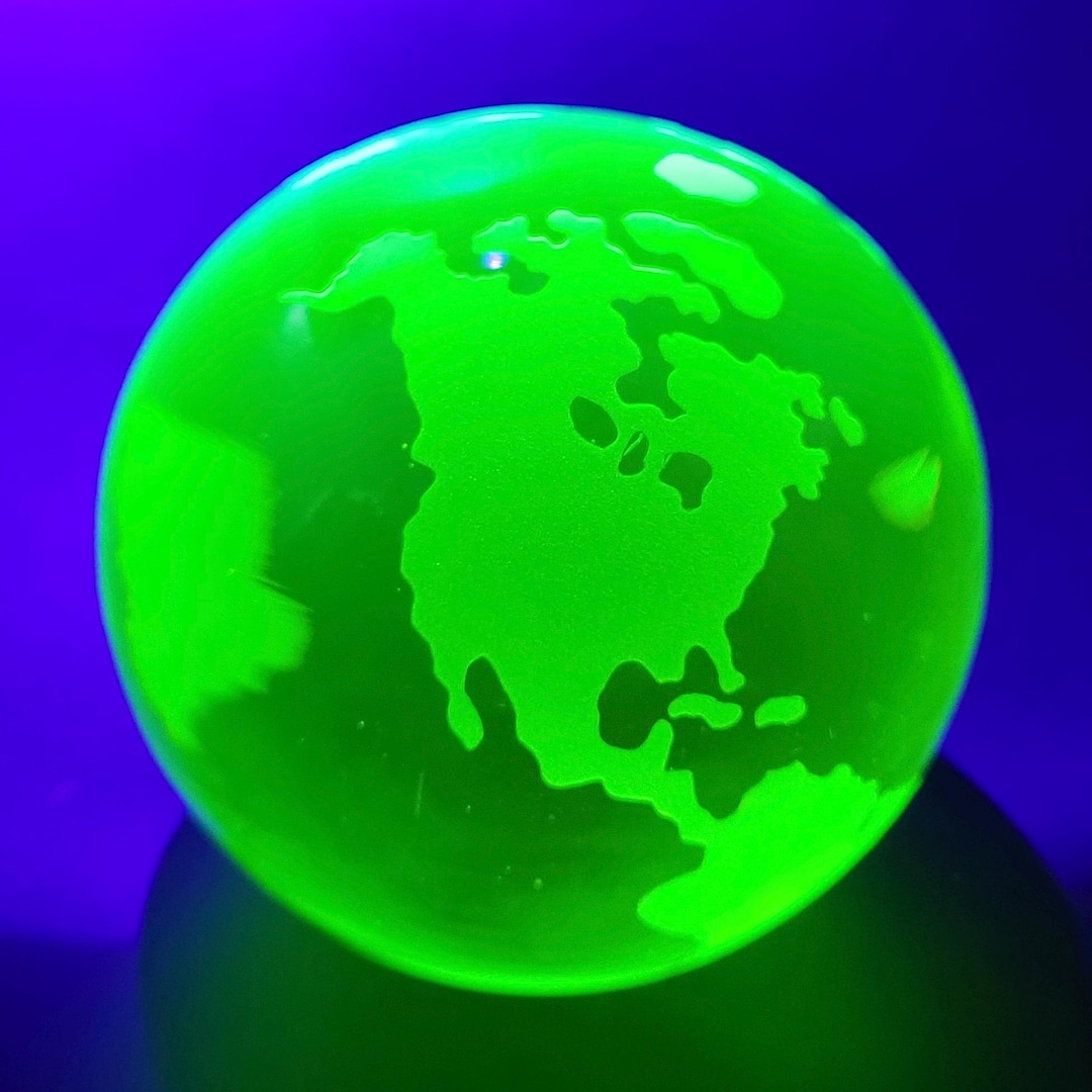 Vaseline Glass Sphere Uranium Yellow Glass Globe 75mm Paperweight Art ...