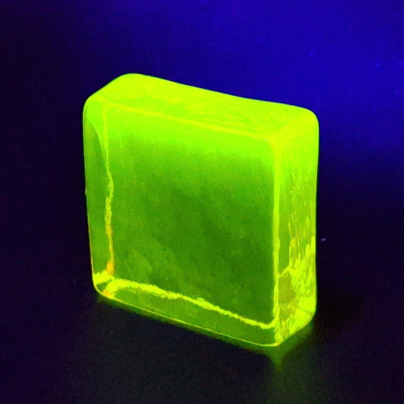 Topaz Vaseline Uranium - Etsy UK