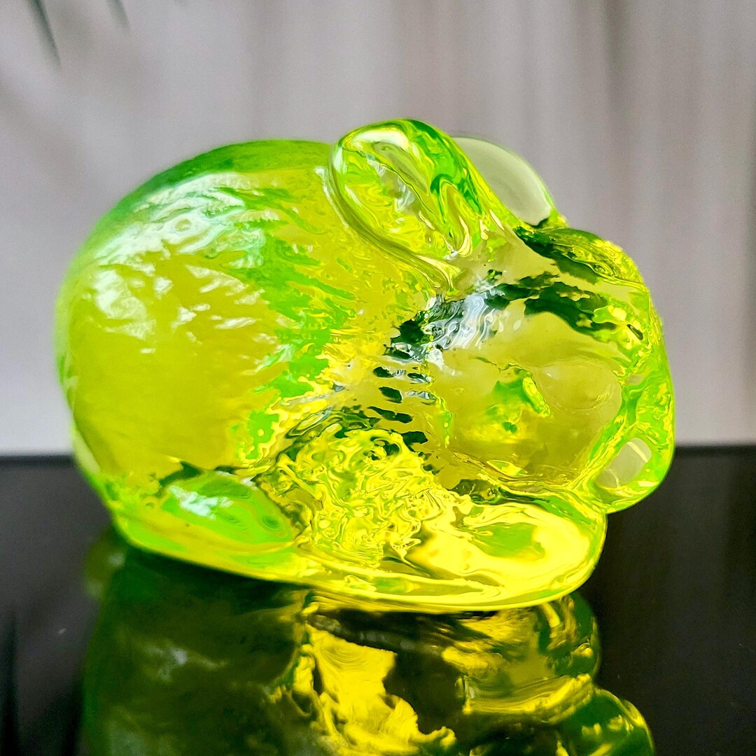 Uranium Glass Rabbit Vaseline Yellow Glass Hare Figurine Bunny Glass ...