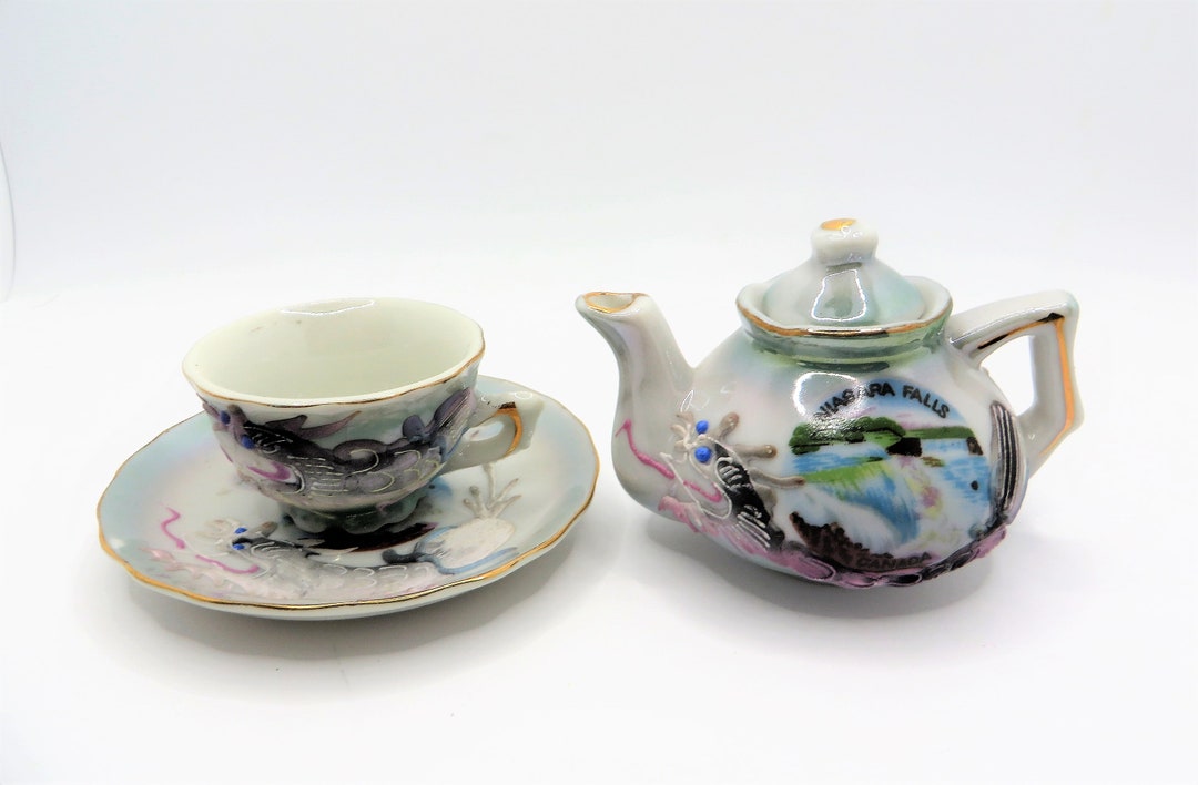 Miniature Dragonware Teacup and Saucer 4 Piece Set Tiny Dragon Ware ...