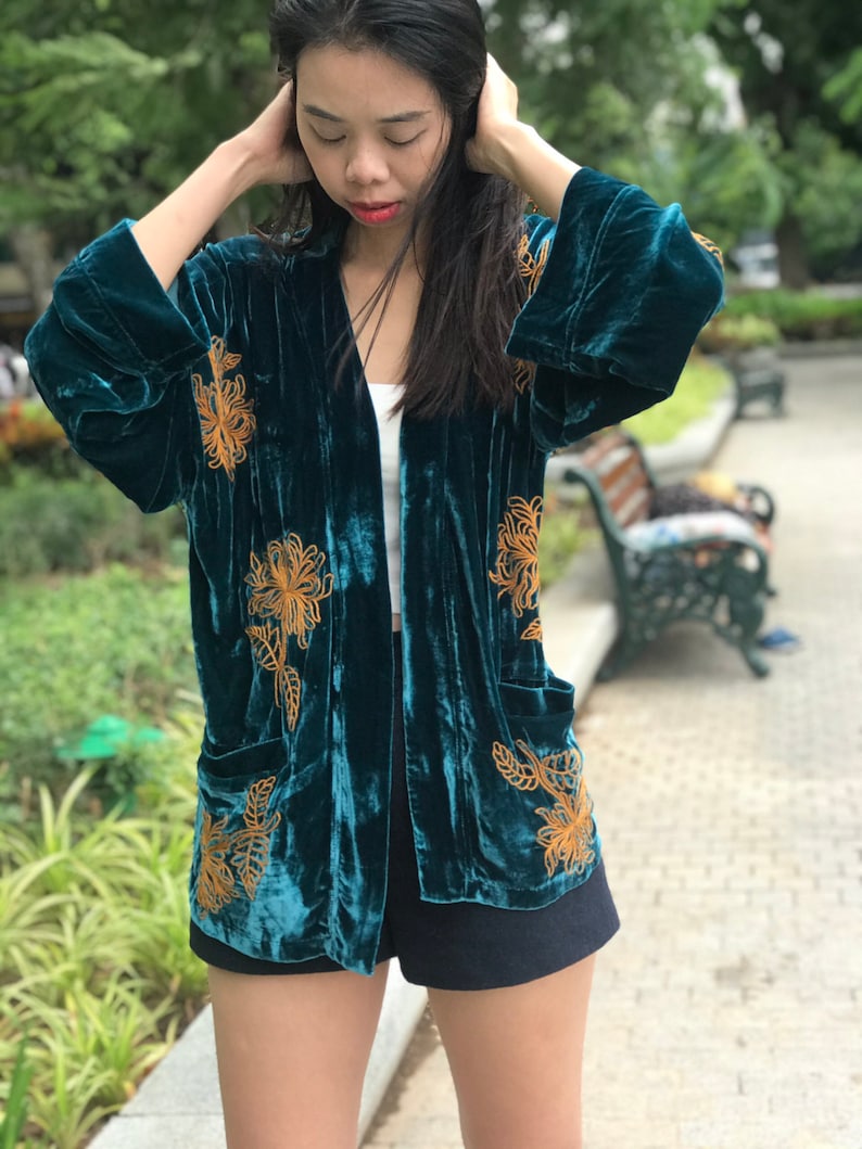 Silk Velvet Kimono With Pocket, Hand Embroidery Kimono - Etsy