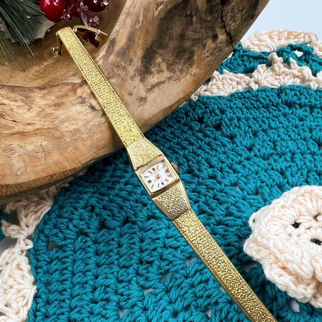 1930s Tiny Unicorn 17 Jewels Rolled Gold Watch Wind up Mechanical Swiss ...