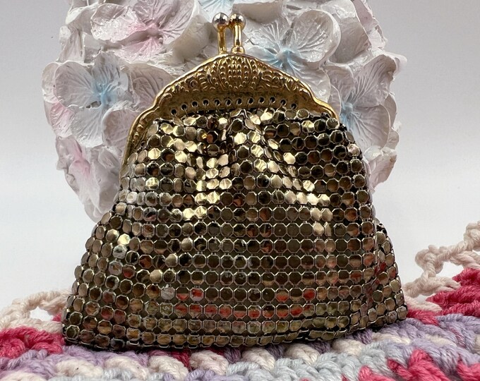 The Tiniest GLOMESH Coin Purse EVER! Smallest Genuine Gold Glo-mesh ...