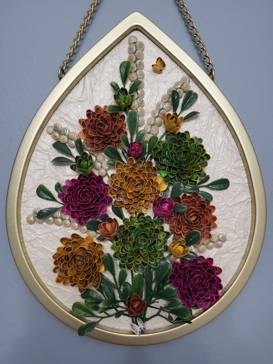 Seashell Flower Wall Art, Coastal Decor, Tear Drop Gold Frame - Etsy