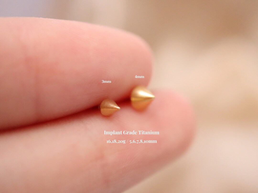 Titanium Spike Threadless Push Pin Labret, Small Flat Back Earring ...