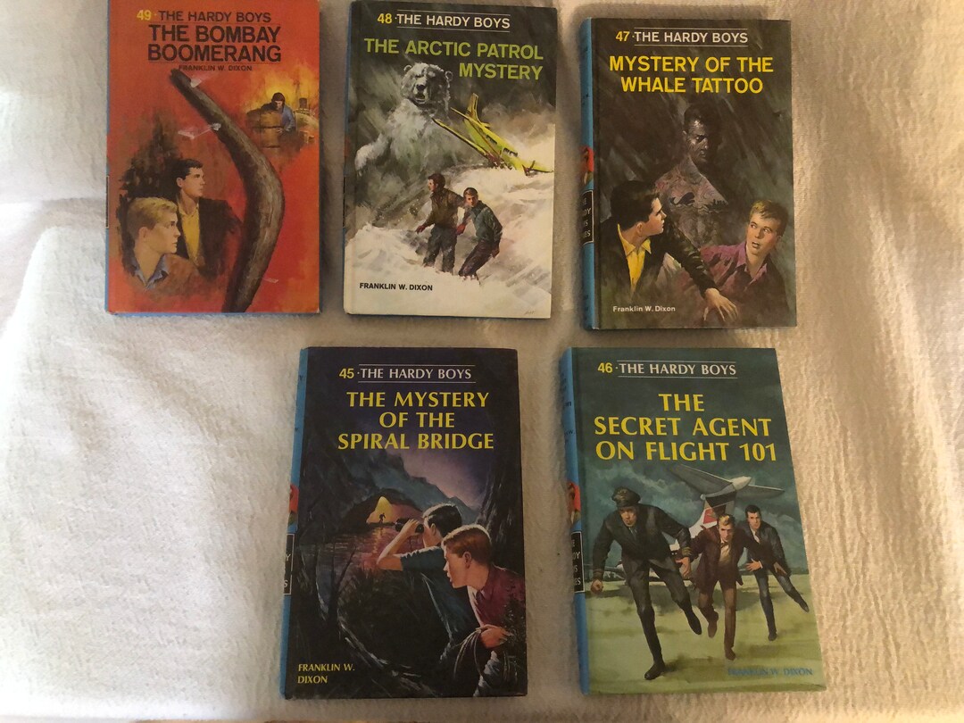 Vintage Hardy Boys Book Series Ranging From 45-49. These Range in Dates ...
