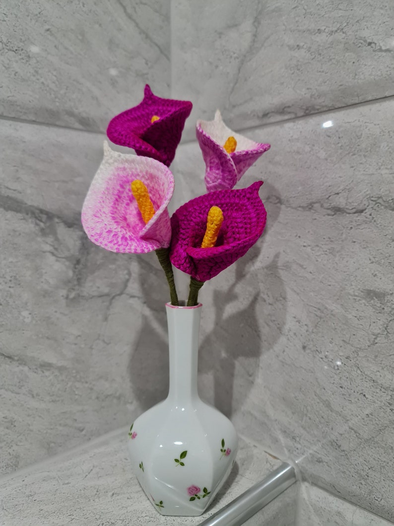 Easy Crochet Calla Lily Flower Pattern PDF | DIY Crochet Floral Decor ...