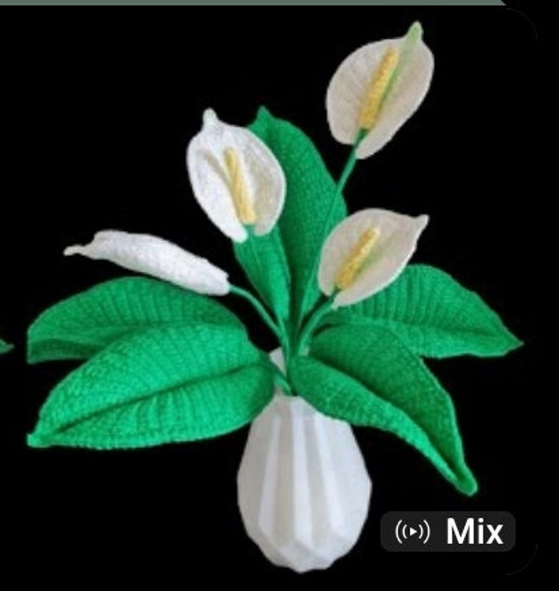 Easy Crochet Peace Lily Flower Pattern PDF | DIY Crochet Floral Decor ...