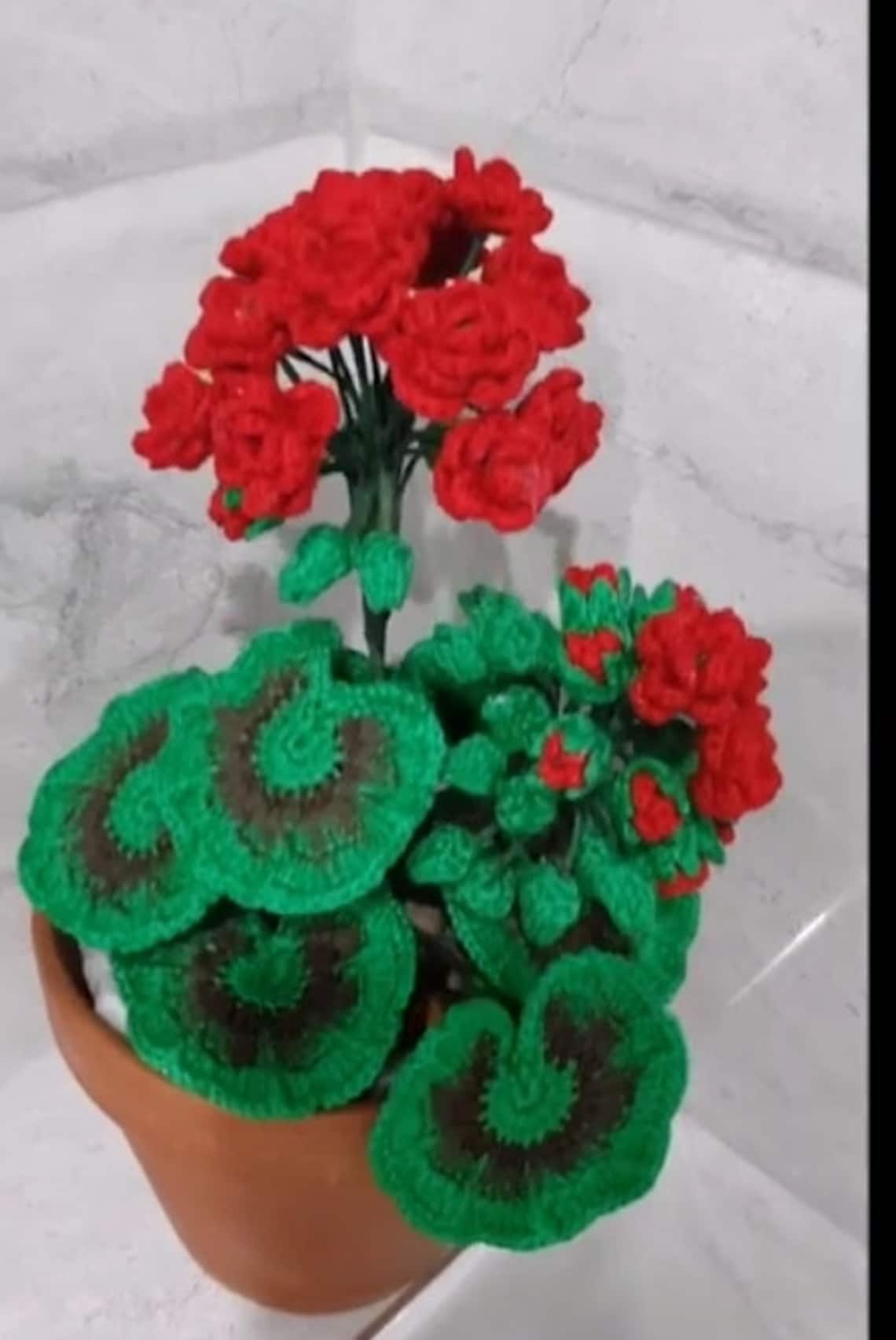 Easy Crochet Red Geranium Flower Pattern | DIY Floral Decor (PDF ...