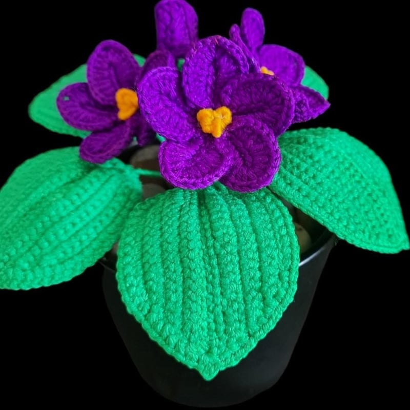 Violet Flowers Crochet - Etsy UK