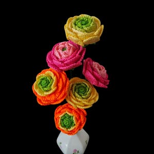 Easy Crochet Ranunculus Flower & Bulb Pattern PDF | DIY Crochet Floral ...