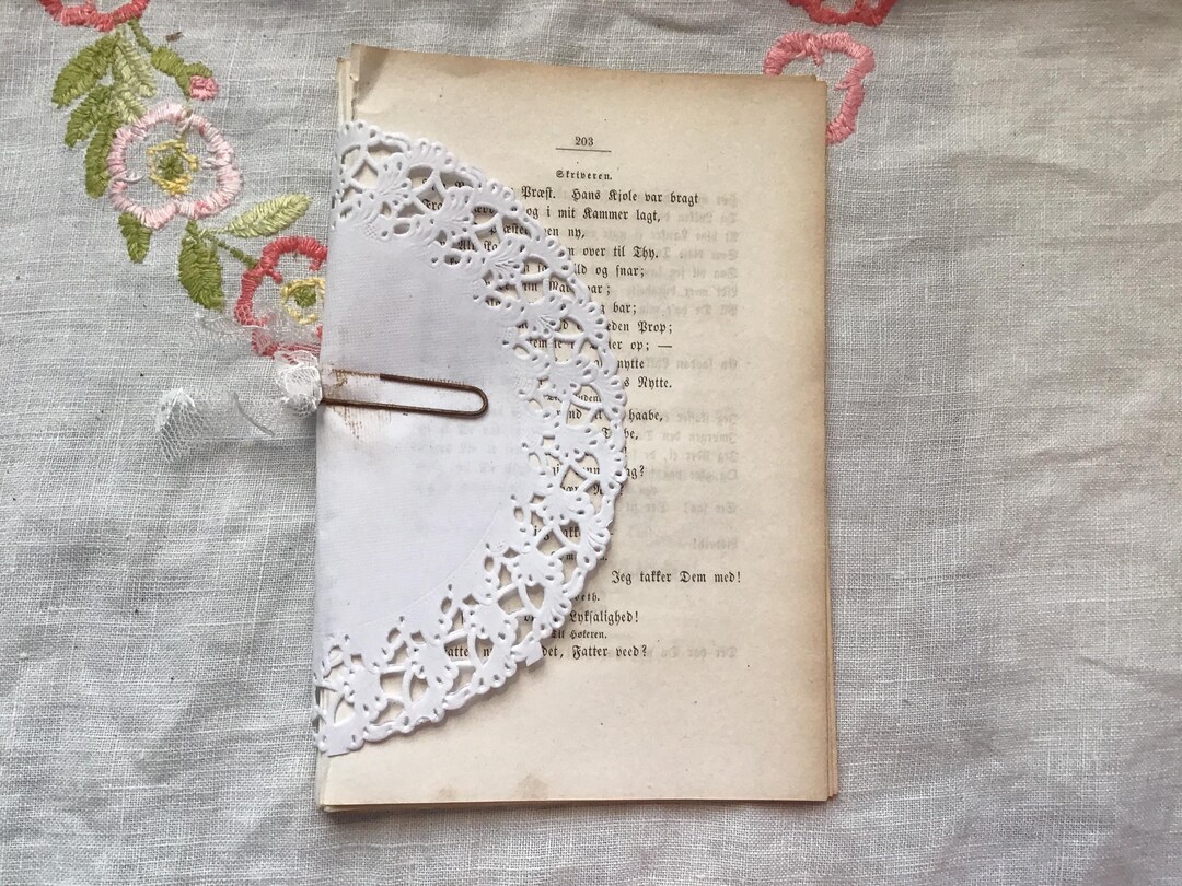 Vintage Old Germanic/gothic Paper Bundle, 20 Pages, 1800s - Etsy