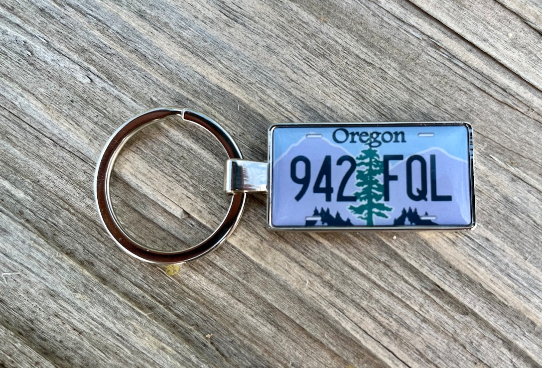 Oregon License Plate Keyring, Custom Personalized Oregon Key Fob ...