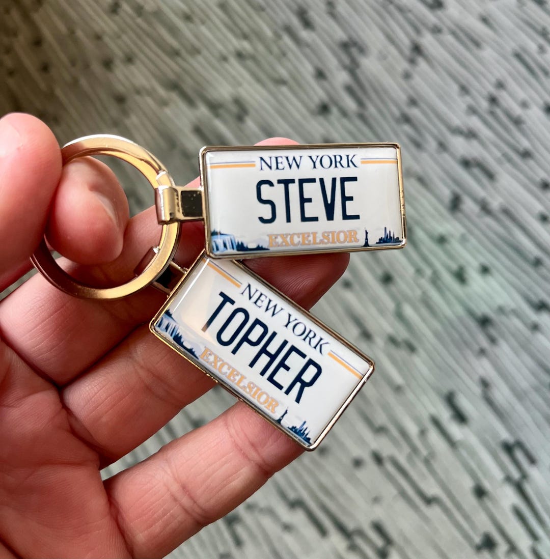 Custom New York License Plate Keychain - NYC Souvenir Gift ...