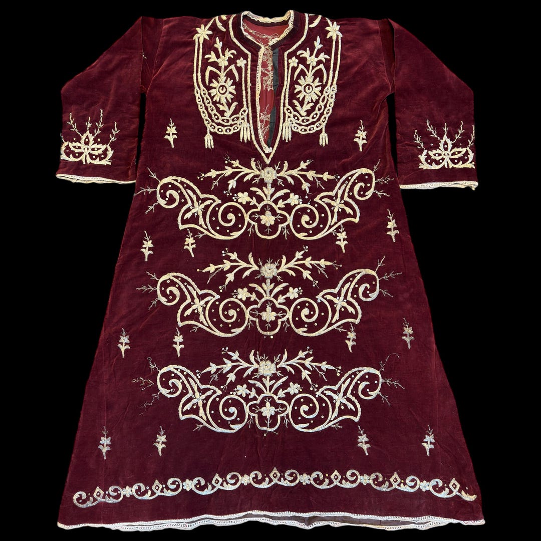 Antique Ottoman Velvet Bindalli Kaftan: Metallic Thread Embroidery ...
