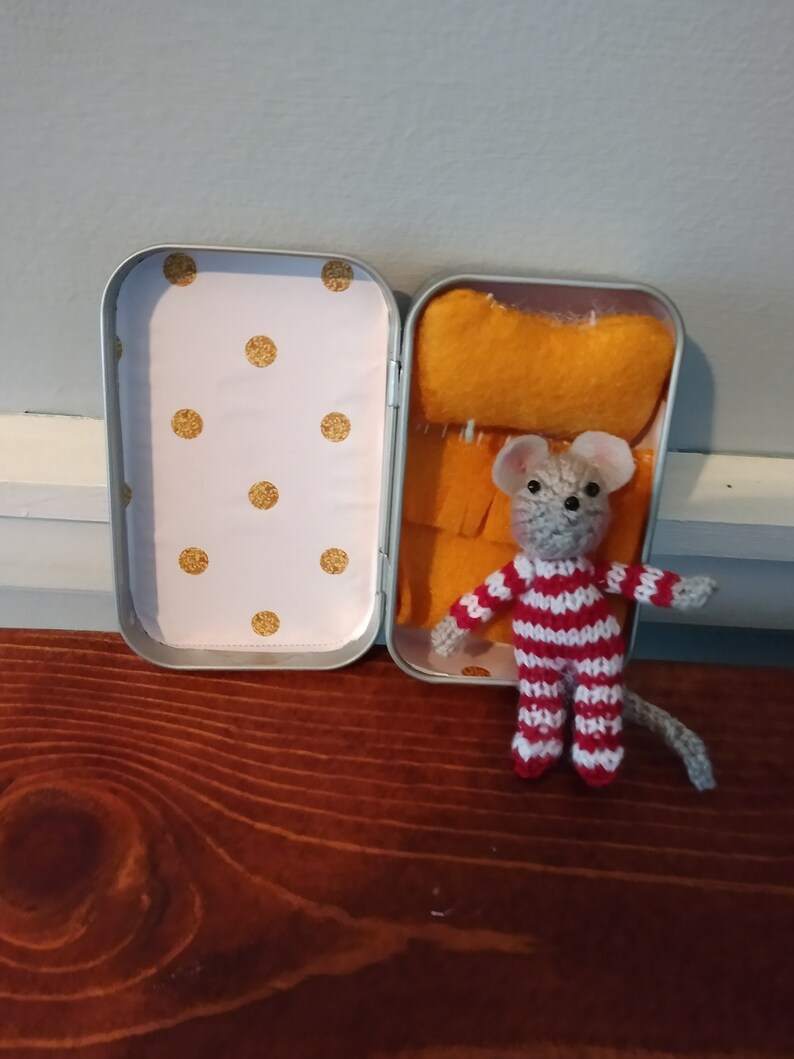 Mouse in Box, Knitted Mouse, Soft Mouse, Collectable Mouse, Small Mouse ...