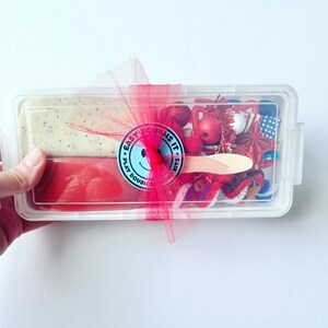 July 4th Patriotic Sensory Activity Kit - Homemade Play Dough & Sensory ...