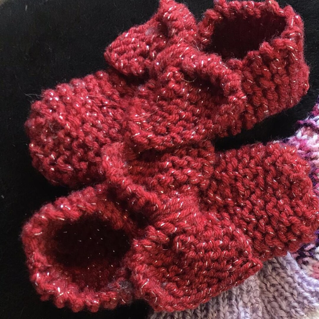 Big Bow Baby Booties - Hand Knitted - Lots of Colours - Ruby Baby ...