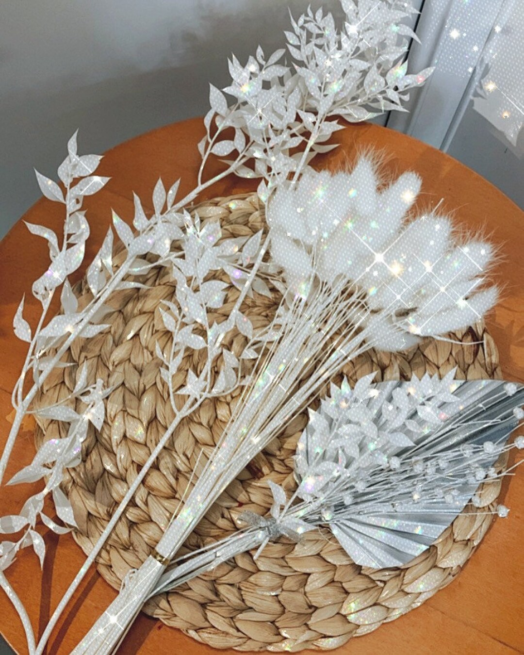 WHITE COLLECTION /white Ruscus Branch/ White Bunnytail/ Silver - Etsy