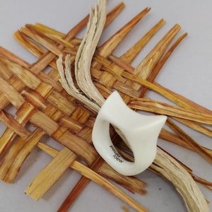 Oversized Bold Ring Design, White Jewelry, Unusual Rings, Modern ...