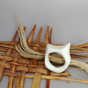 Oversized Bold Ring Design, White Jewelry, Unusual Rings, Modern ...