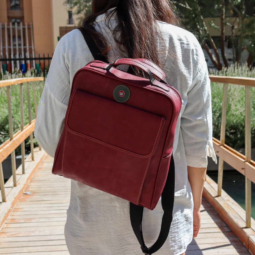Burgundy Leather Backpack|unisex Rucksack|vintage Style Crossbody Bag ...