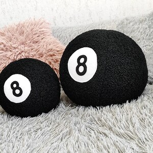 Sherpa 8 Ball Pillow, Magic Eight Ball Cushion, Tufted Black Pillow 8 ...