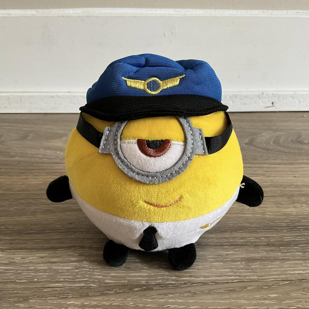 Illumination Minions Stuart Pilot Hanging Plush Squishy Round Ball 4.5 ...