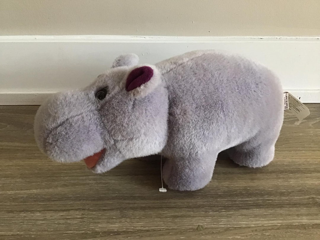 Gund hippo store