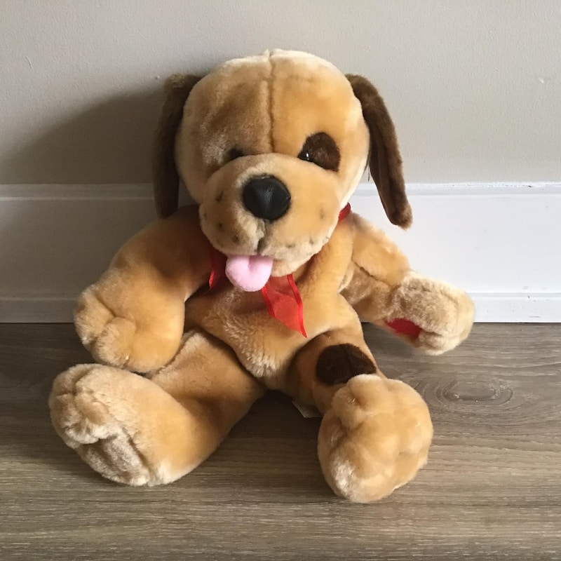Chrisha Playful Plush - Etsy Canada
