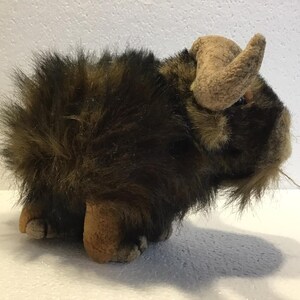 Vintage Iceberg Augie Manley the Musk Ox Polar Friends Talking Plush ...