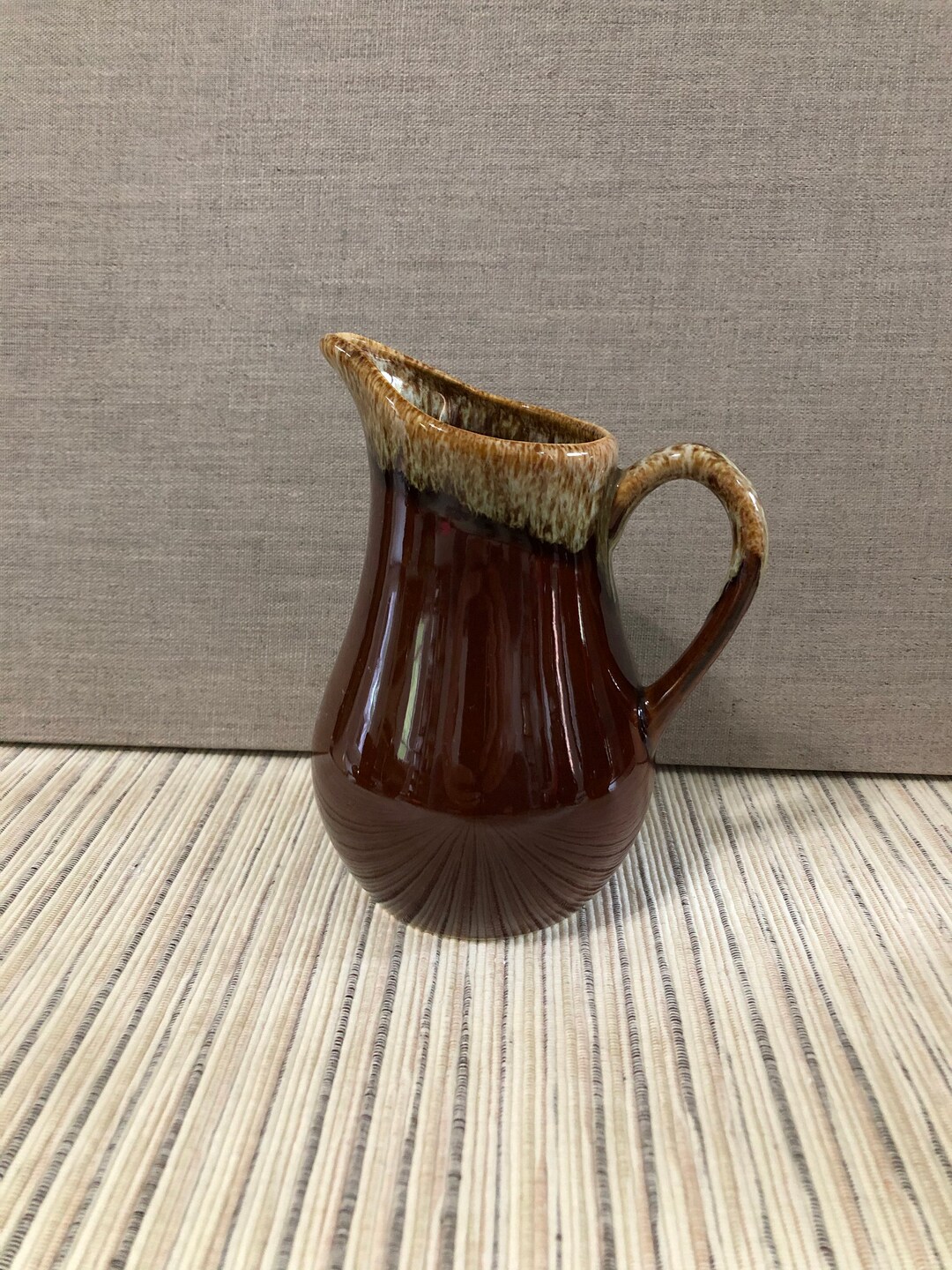 Hull Brown Drip Pitcher / Vintage Hull G4 Glazed Pottery Medium 6.5 ...