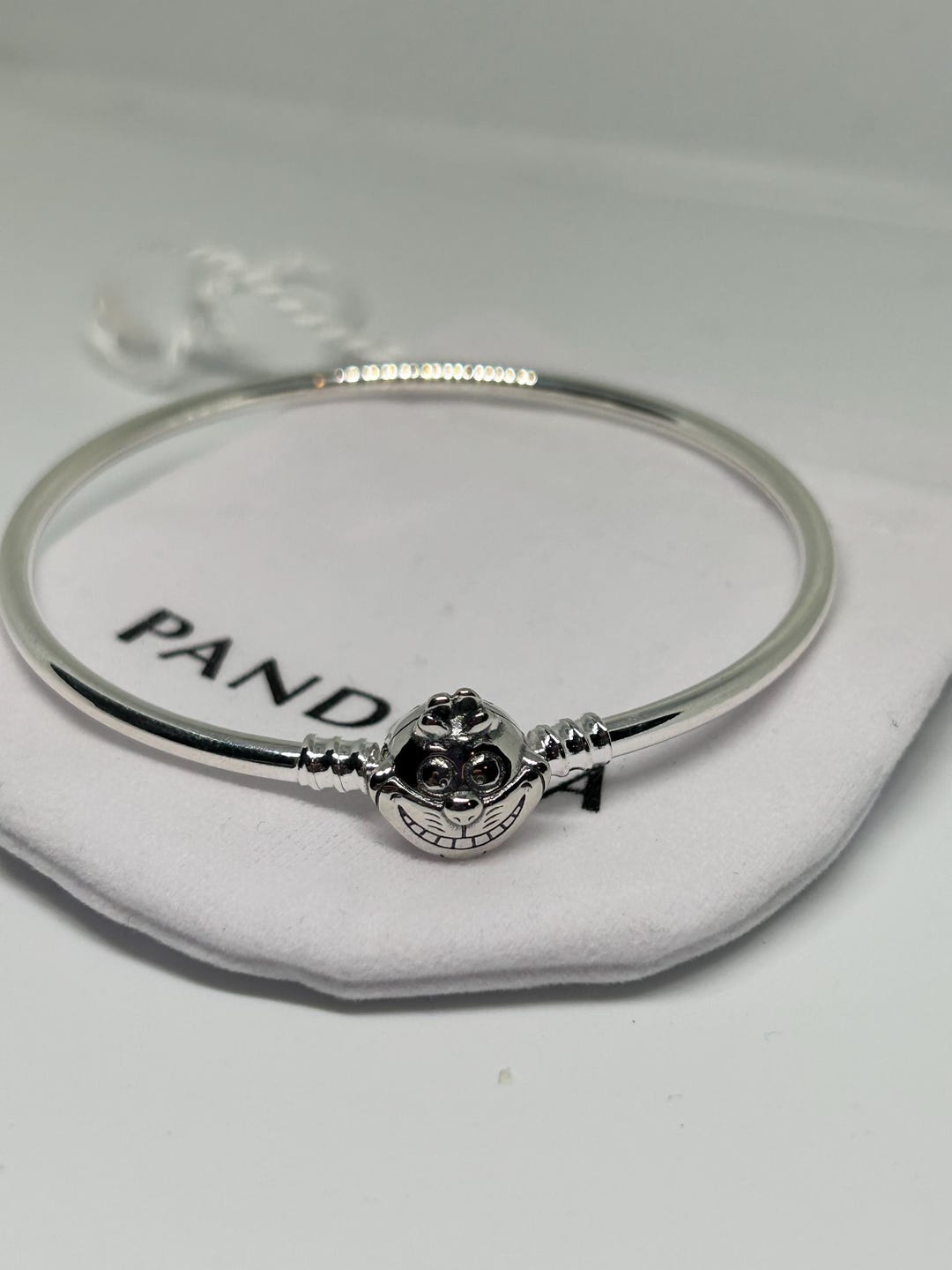 Pandora Disney Alice in Wonderland Cheshire Cat Bangle - Etsy