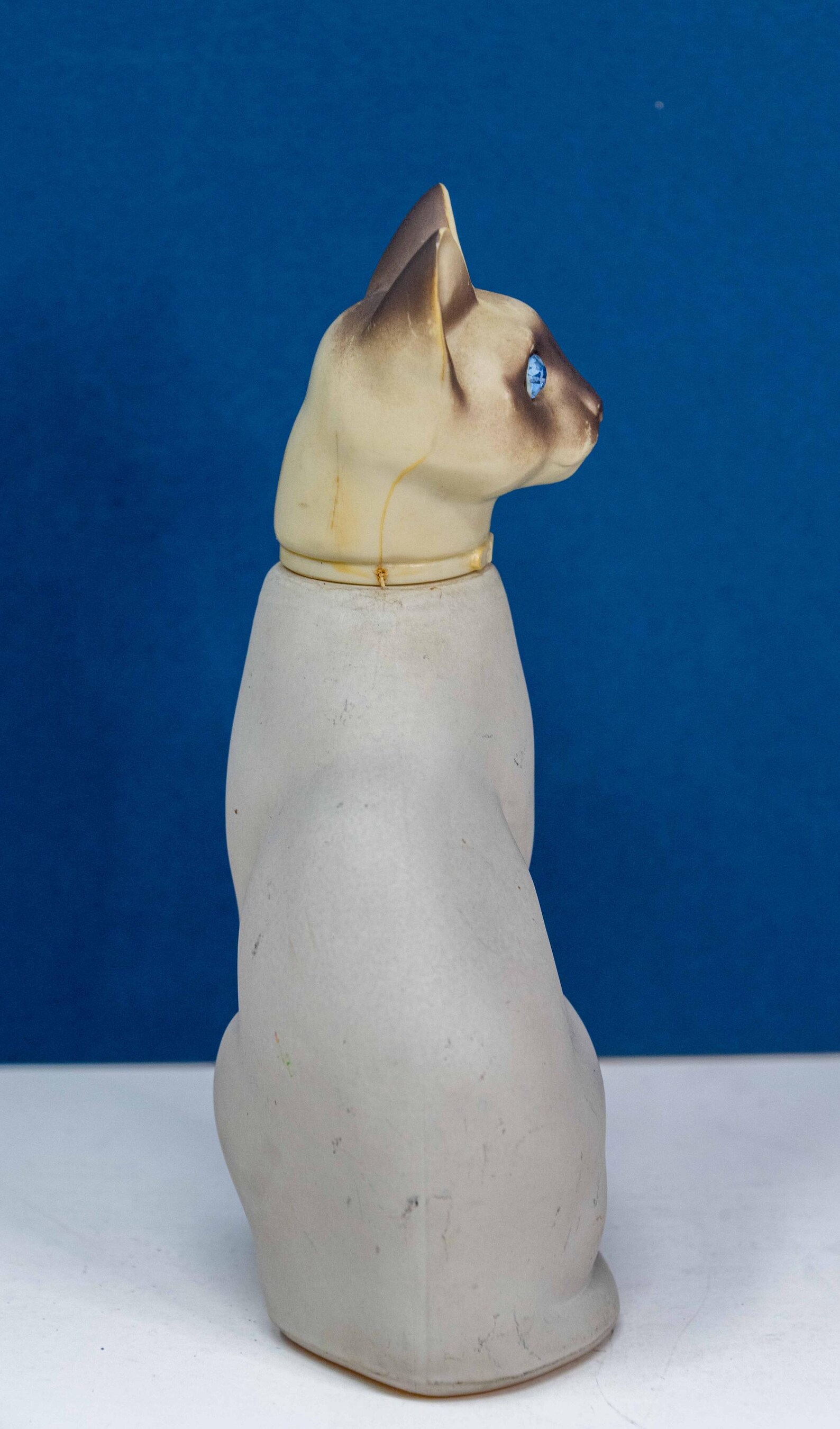 Vintage Avon Siamese Cat With Blue Sparkling Rhinestone Eyes 1980s ...