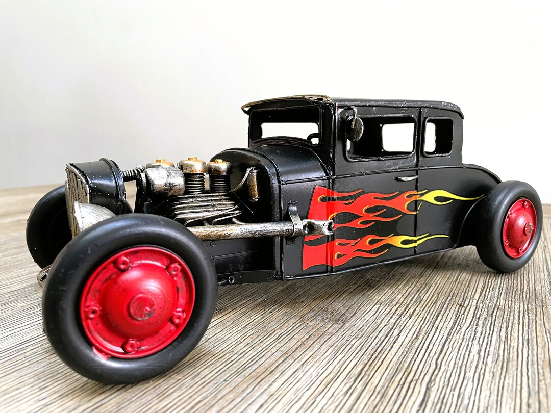 Iconic Hot Rod - Metal Model Car- Old Timer With Flame Art/ Flame Job ...