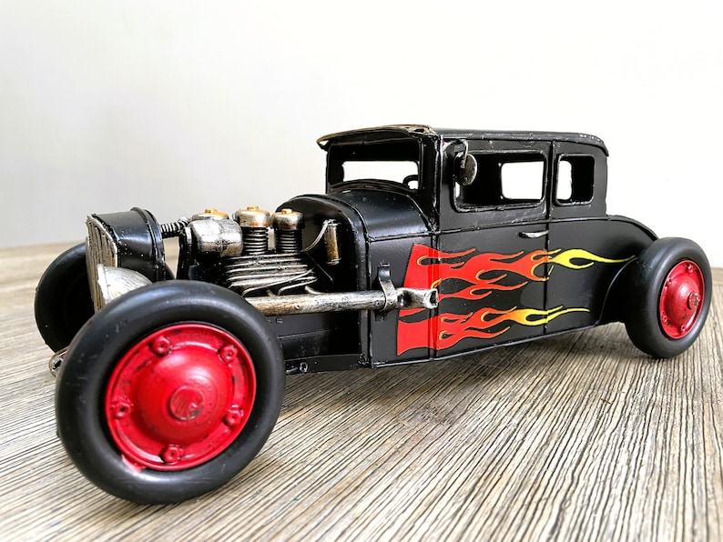 Iconic Hot Rod - Metal Model Car- Old Timer With Flame Art/ Flame Job ...