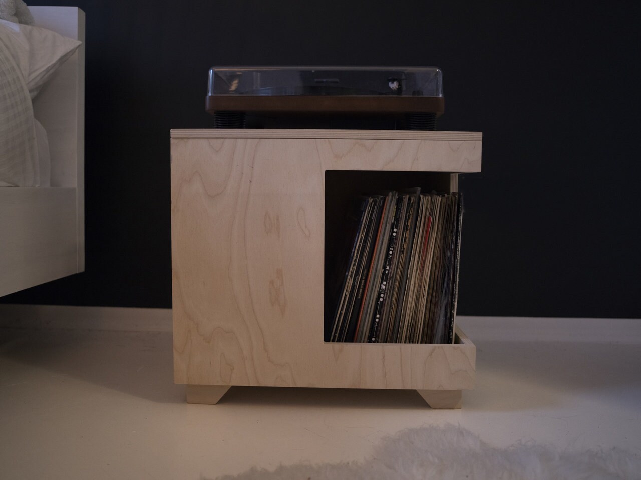 Minimalistic Record Player Stand Console Nightstand - Etsy