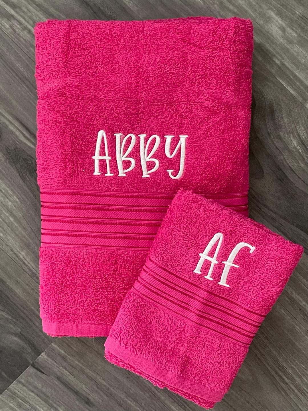 Personalized Embroidery Bath Towel, Custom Monogram Gift - Etsy