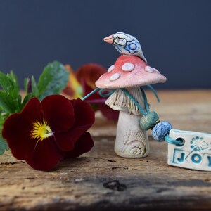Quirky Bird Toadstool - Etsy
